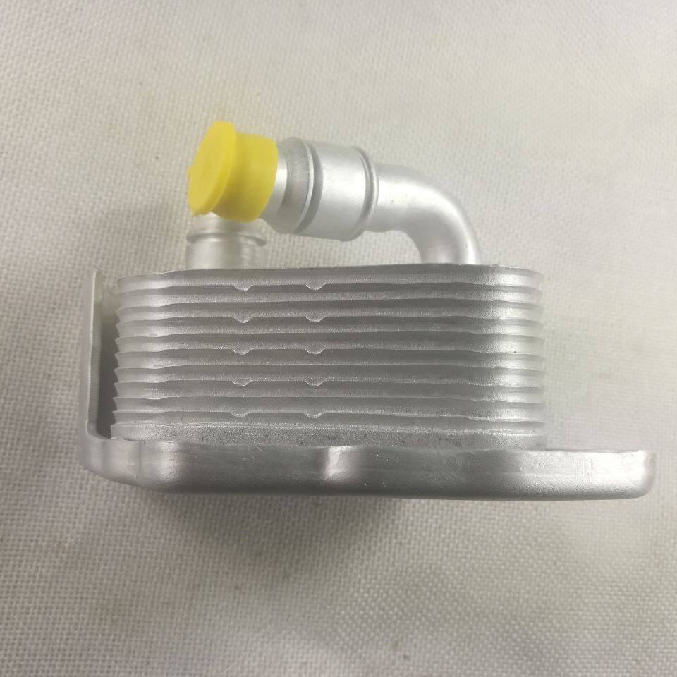 อลูมิเนียมเครื่องยนต์น้ำมันสำหรับ BMW E46 E60 E81 E87 E90 316I 318I ...