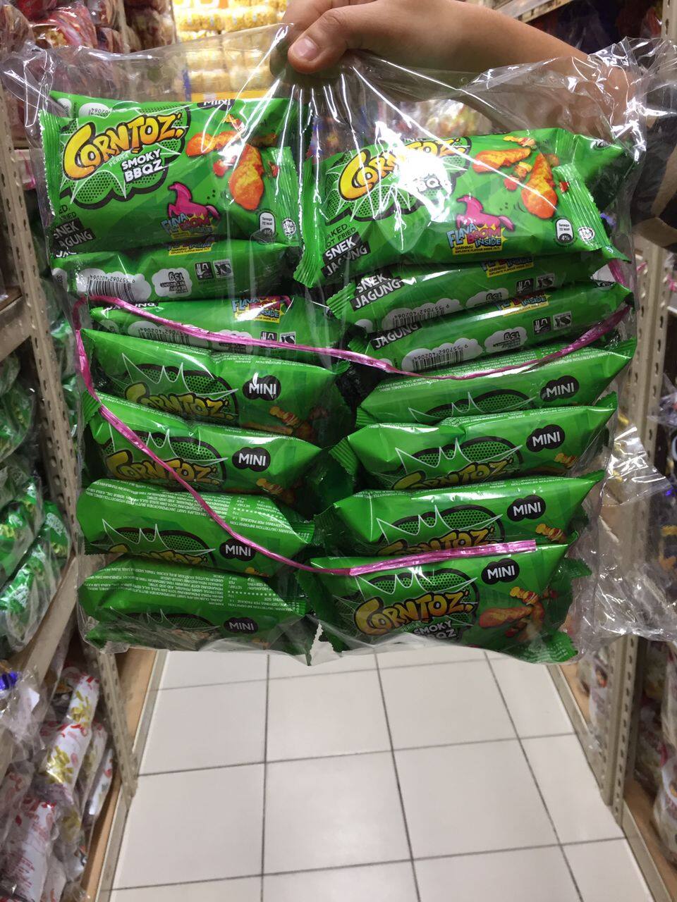 MINI CORNTOZ CORN HOT & SPICY/SMOKY BBQZ (15 GRAM X 30 PACKS) PARTY ...