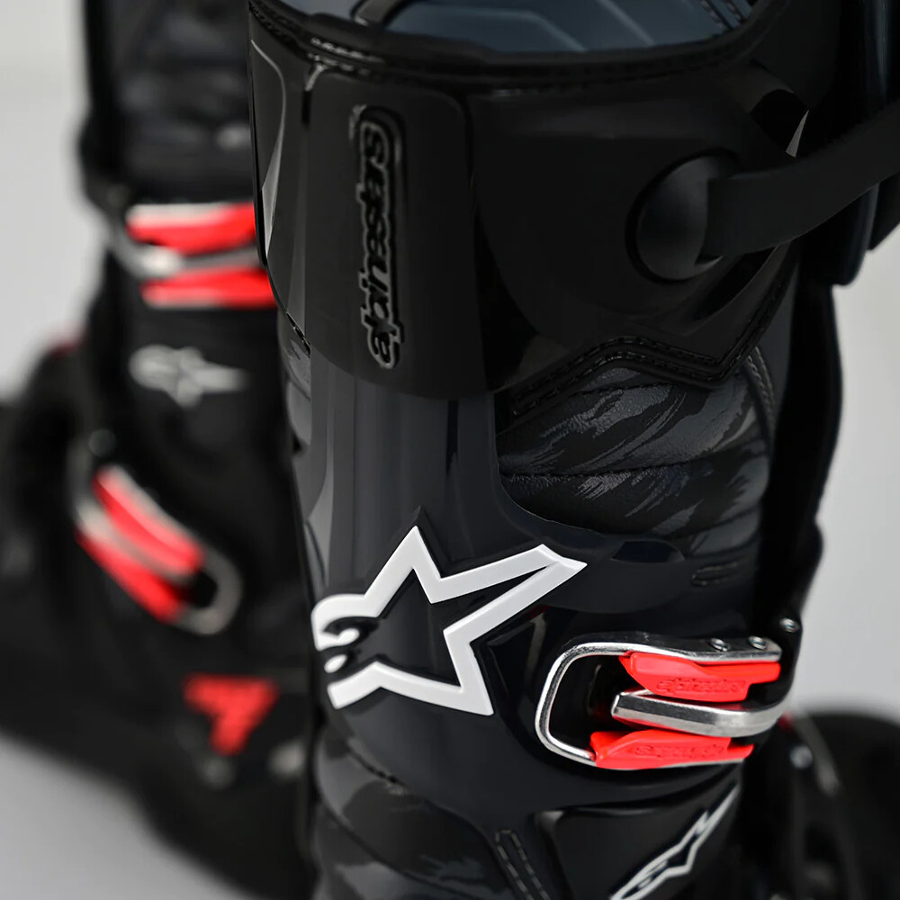 รองเท้า Alpinestars Tech 7 Enduro Boot Solid Black Gray Camo - BNS Speed Store - ThaiPick