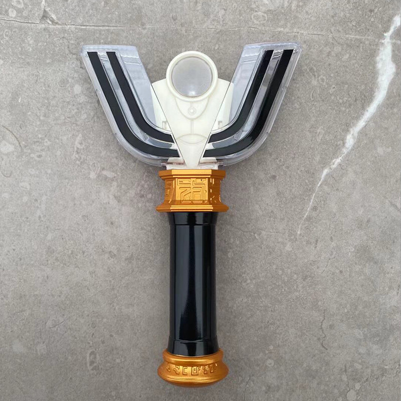 Diga magic wand Altman transformer toy dark Diga doll shining limited ...