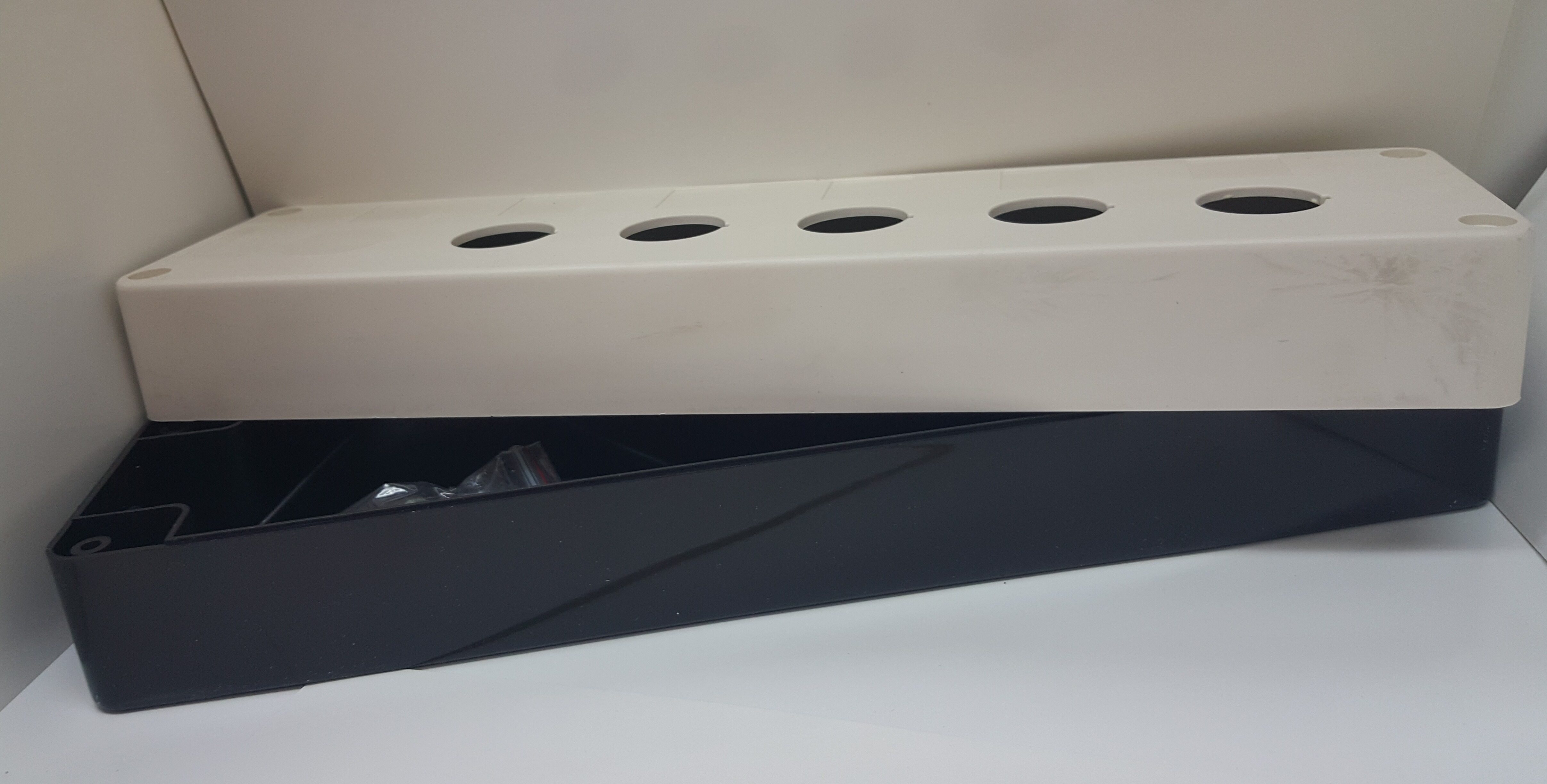 SALZER 22MM Holes Switch Box, PVC Control Box, Control Station Box IP55 ...