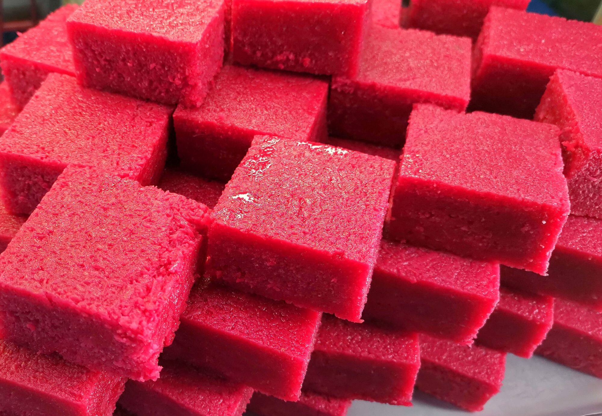 RM15.50 [LOWEST PRICE] Super Fresh & Moist Ipoh Famous Coconut Candy ...