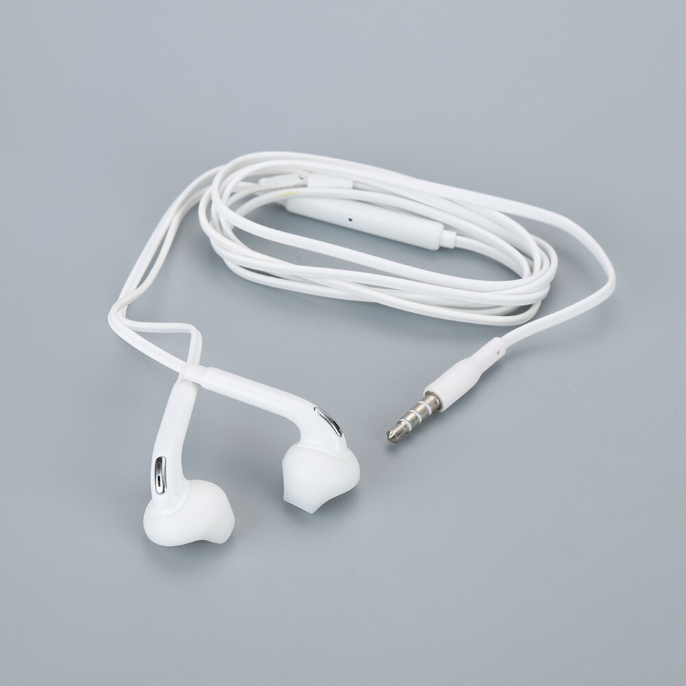 มินิ MP3เครื่องเล่นเพลงที่มีหน้าจอแอลซีดีสนับสนุนการ์ด TF Media Player ...