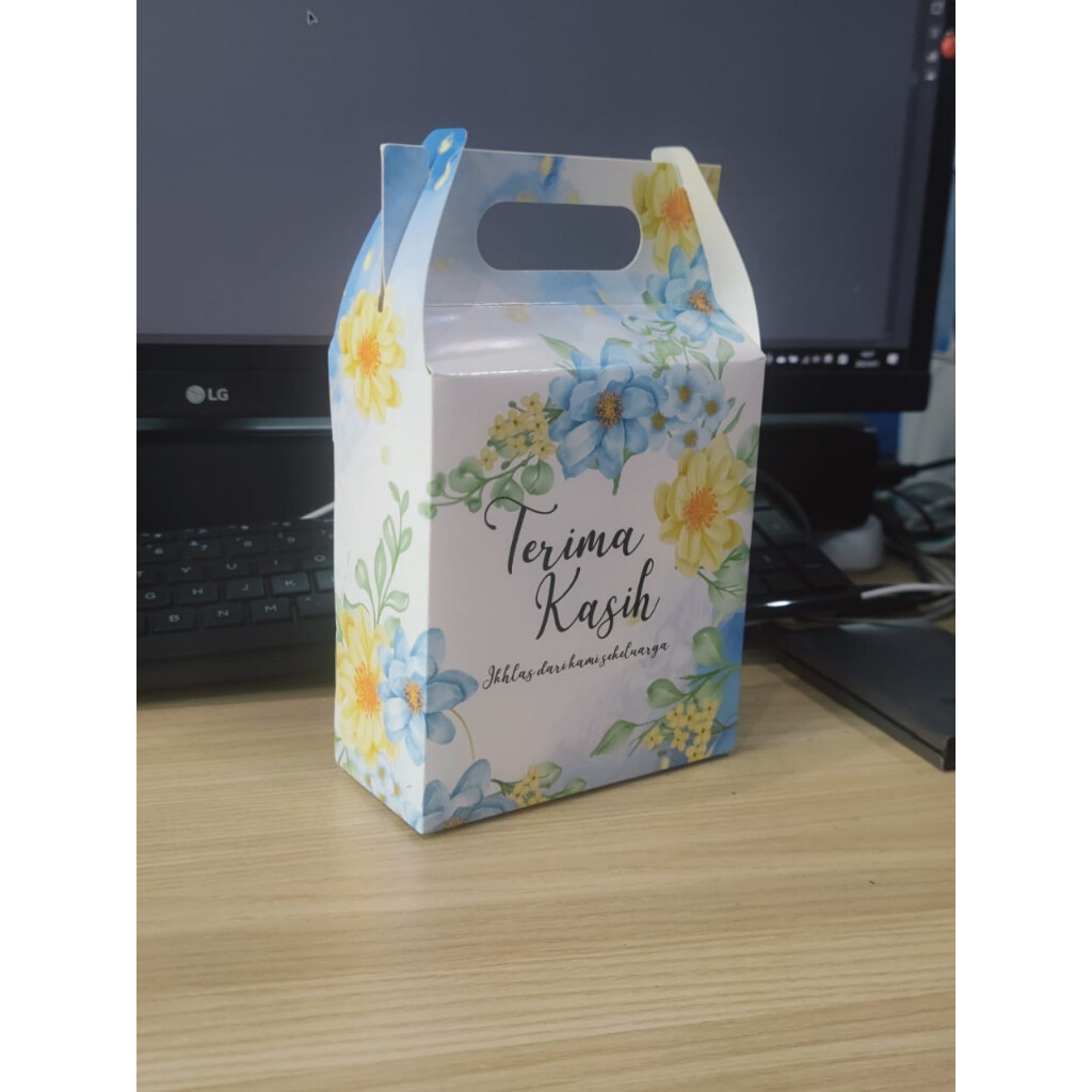 50pcs custom door gift box Goodies Doorgift custom design sesuai untuk ...