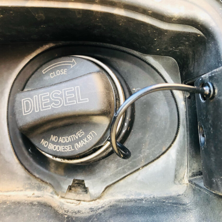 การใช้ถังน้ำมันฝาครอบสายสลิงแก๊สสายเชือก16117222391สำหรับ BMW X1 X3 X4 ...