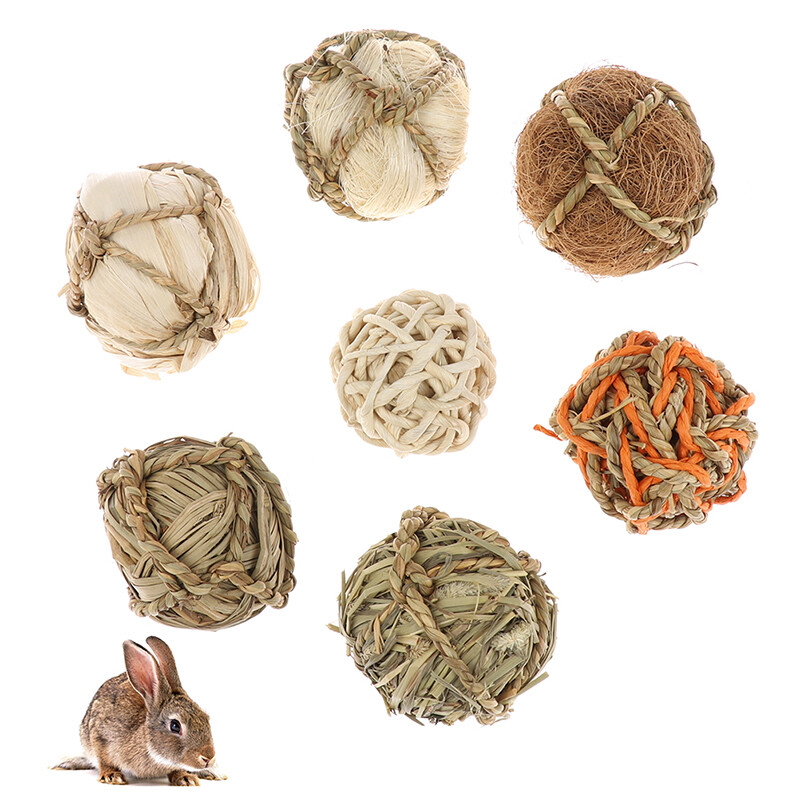 1Pcs Small Animal Natural Grass Chew Bite Ball Hamster Rabbit Pet Teeth ...
