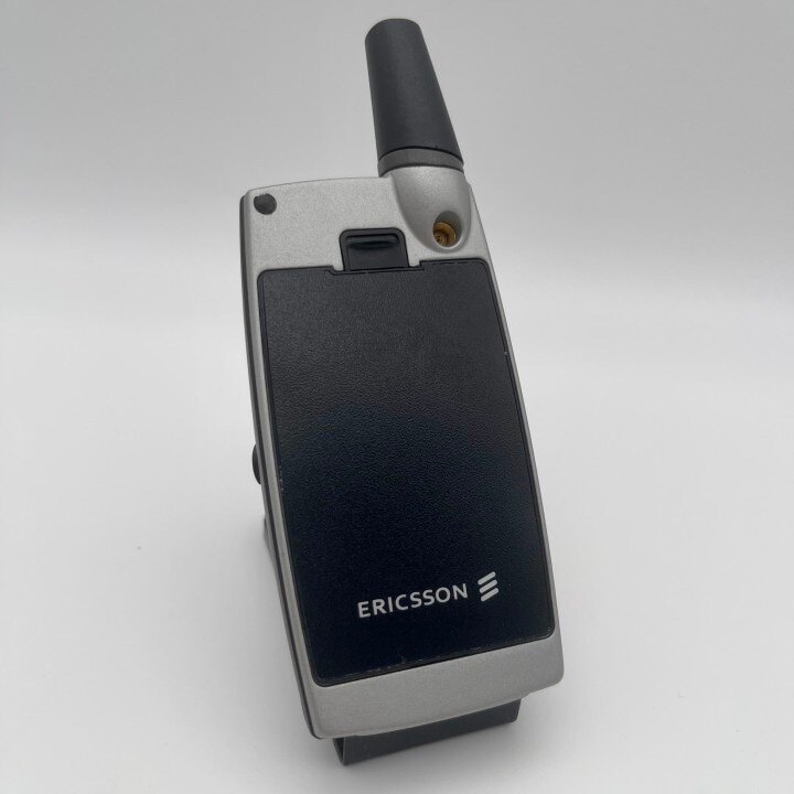 Sonys Ericsson โทรศัพท์มือถือ T28s Original 2G GSM Black Color World ...