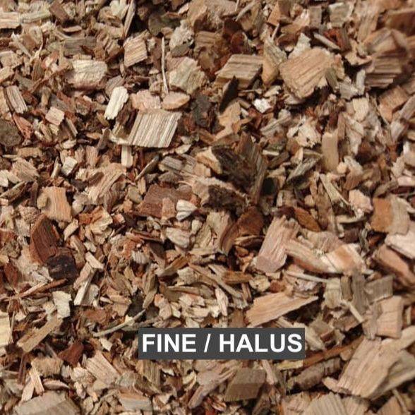 Mixed Woodchips for Gardening Mulch / Serpihan Kayu Campuran untuk ...