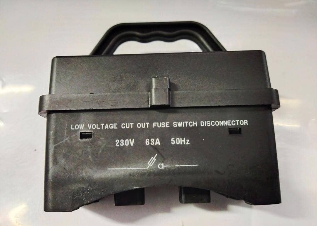 READY STOCK Cut Out Unit Complete Fuse 60A 100A Plk Low Voltage Neutral ...
