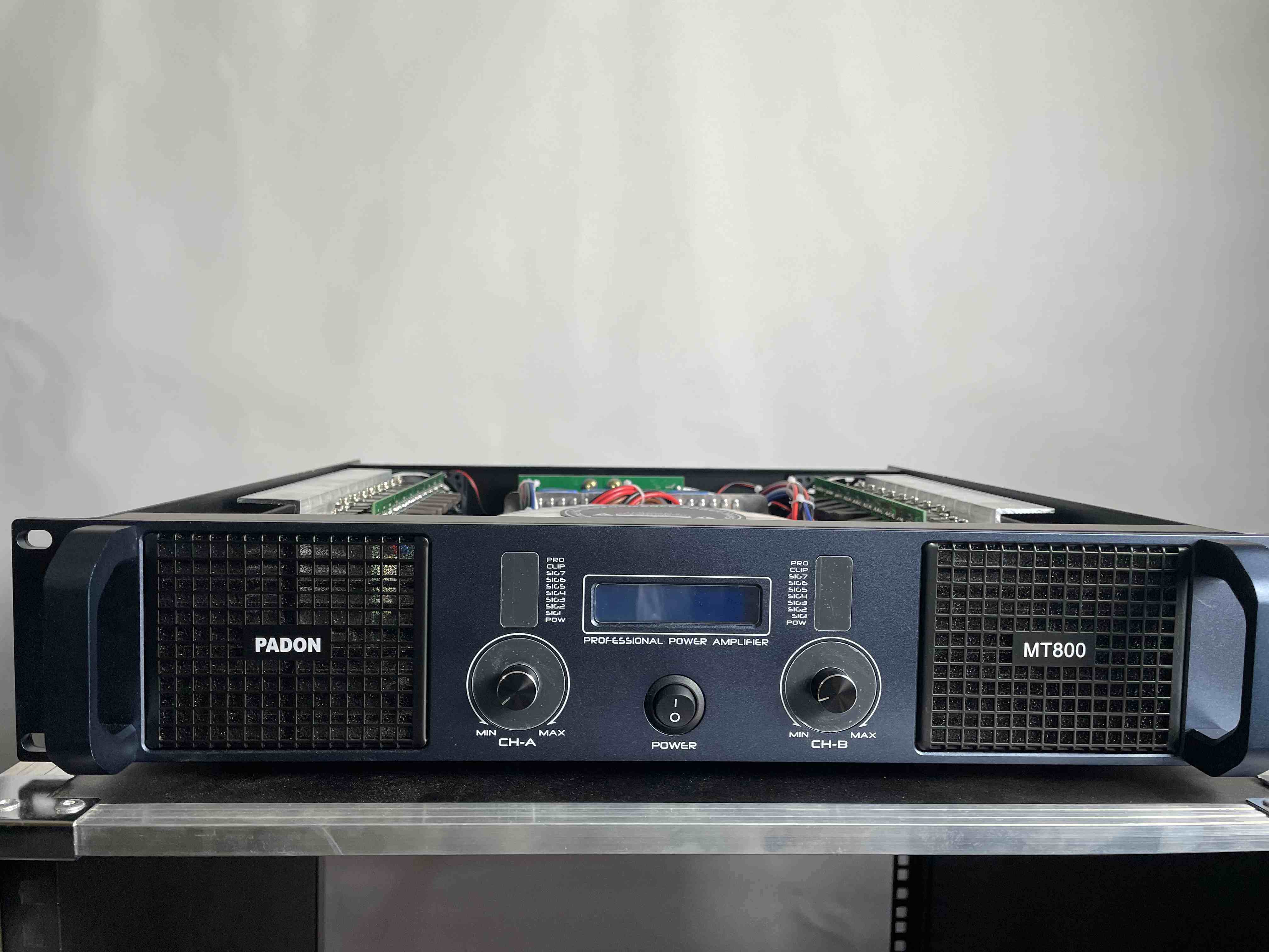 padon Professional amplifier, audio amplifier, two channels, high-power, 8 ohms, 1200 watts * 2 ...