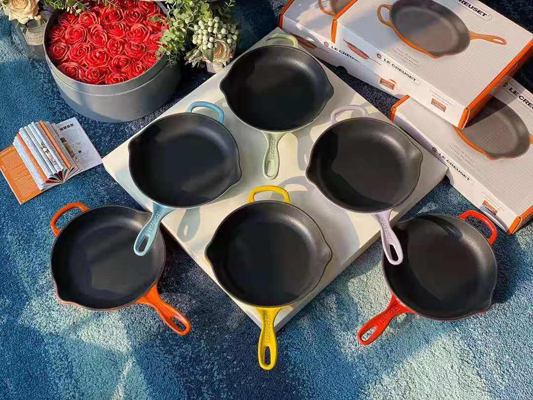 [Ship From Msia] LC 26CM frying pan, steak frying pan, cast iron enamel ...