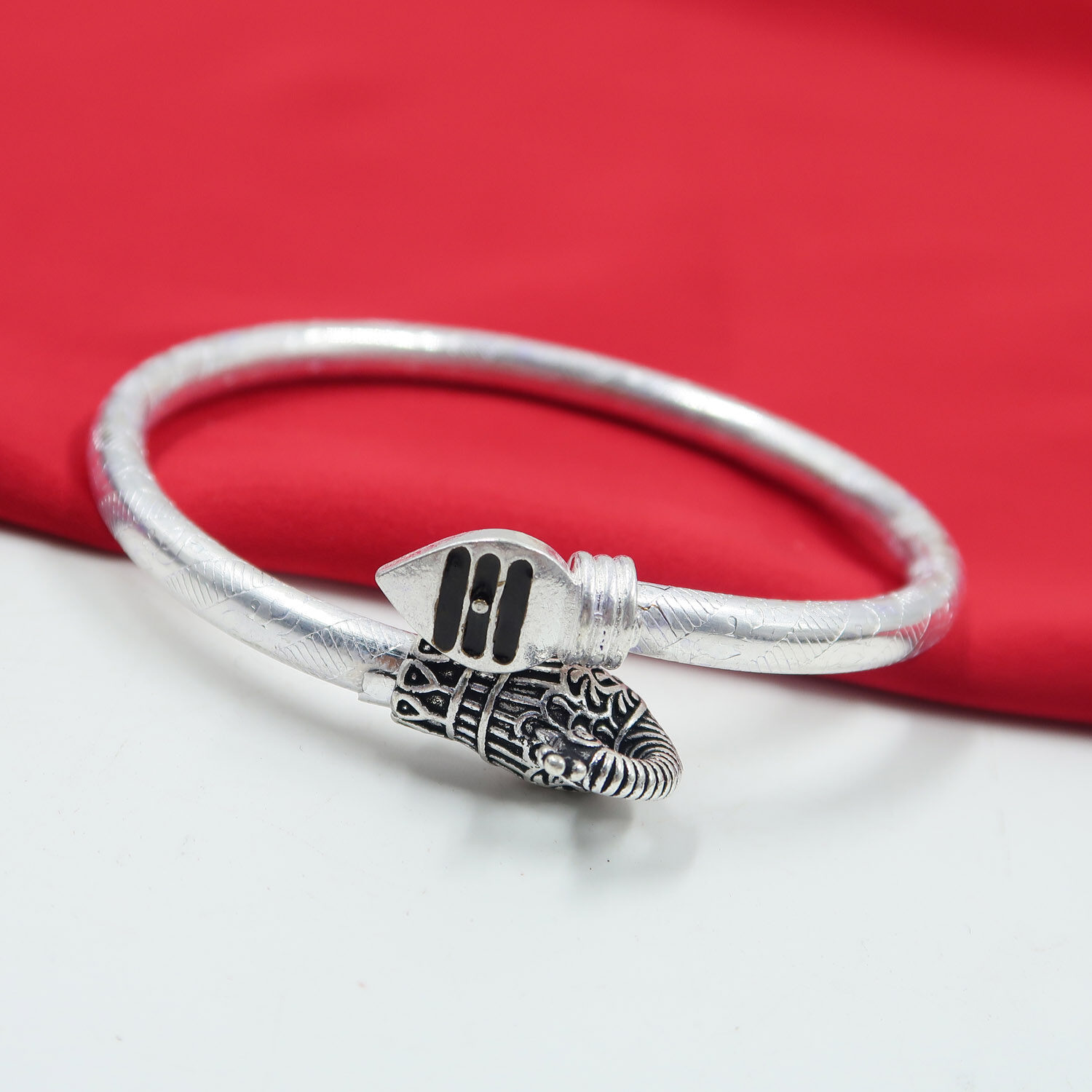 Original Pure Brass Premium Murugan Kada Murugan Vel Kappu Bracelet ...