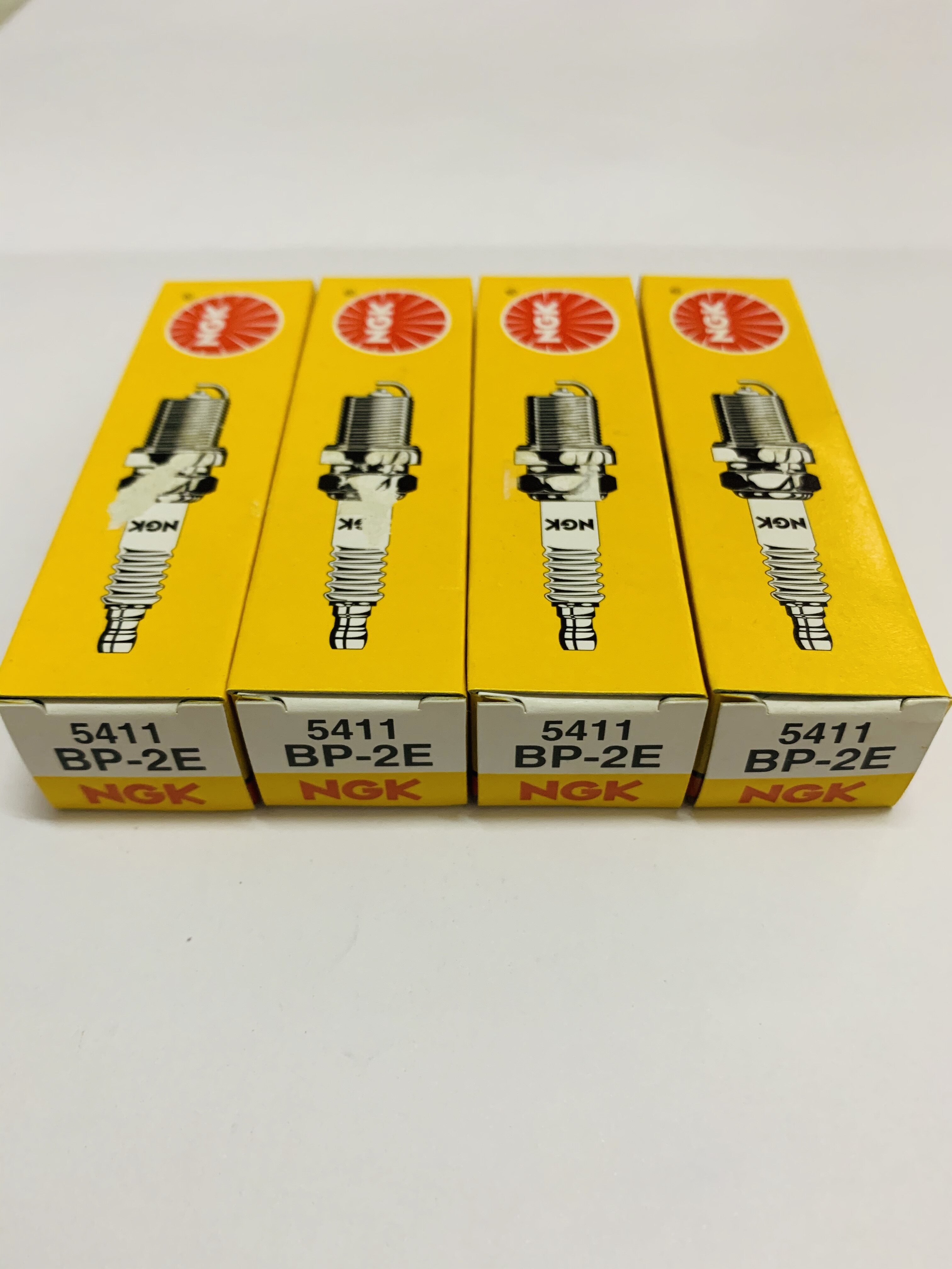 ORIGINAL BP-2E (5411) NGK SPARK PLUG MERCEDES ALFA ROMEO AUDI BMW FIAT ...