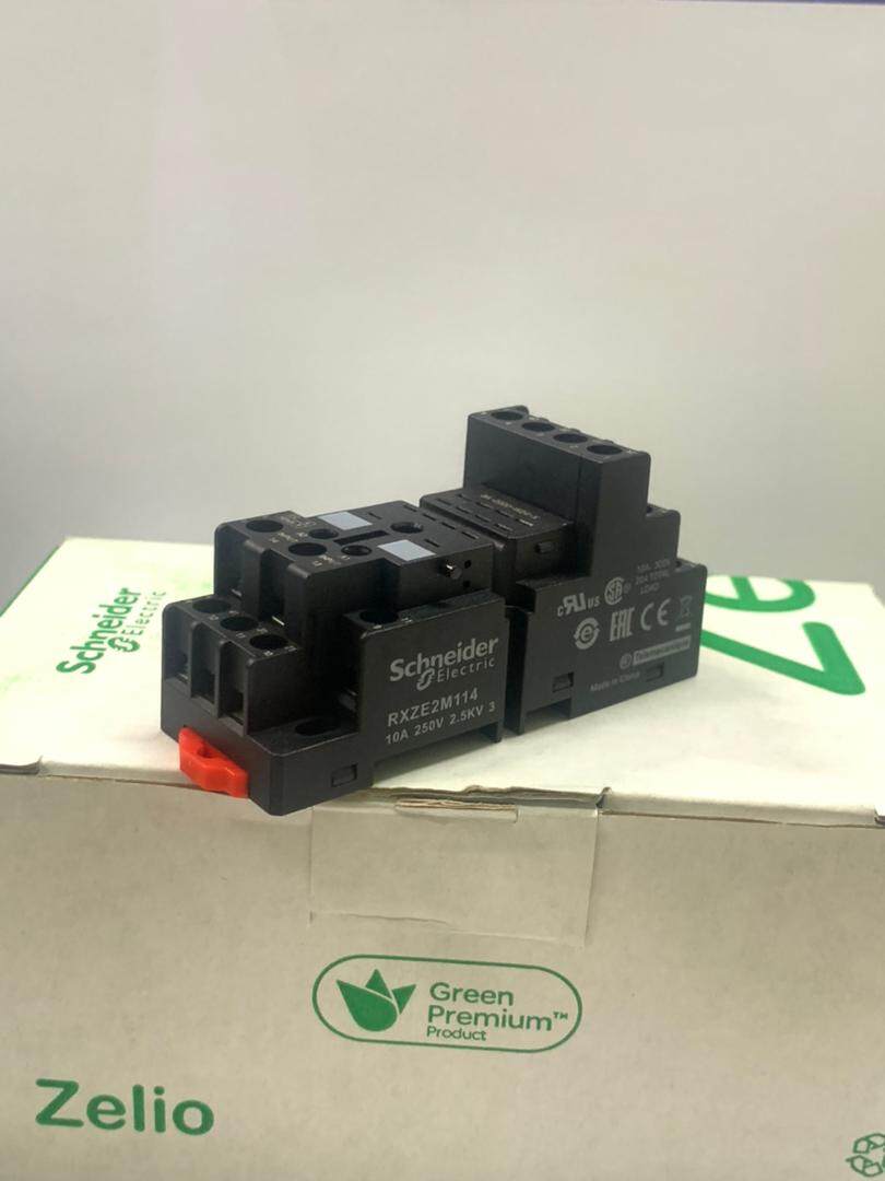 Schneider Electric 14 Pin Relay Socket, DIN Rail, 250V for use with RXZ Series Relay Sockets ...