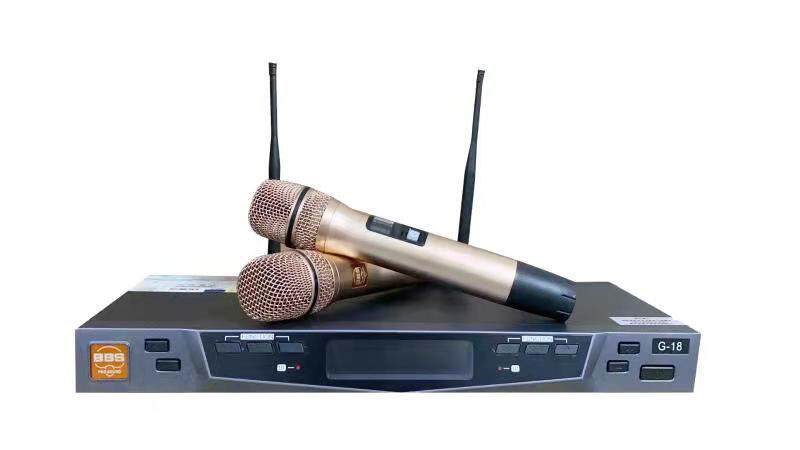BBS Home Microphone Entertainment KTV Using Wireless Microphone G18 Home KTV Smart Microphone ...