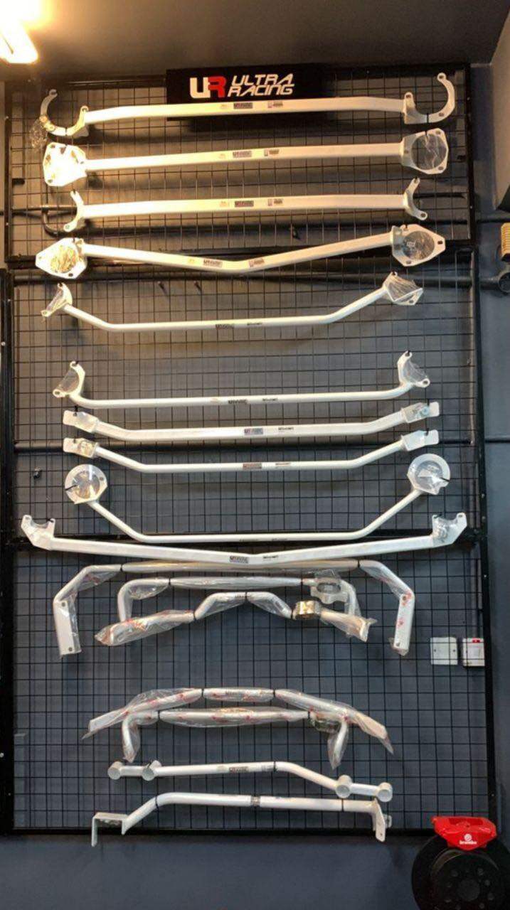 Ultra Racing Safety Bar Toyota Alphard Vellfire ANH30 Front Strut Bar ...
