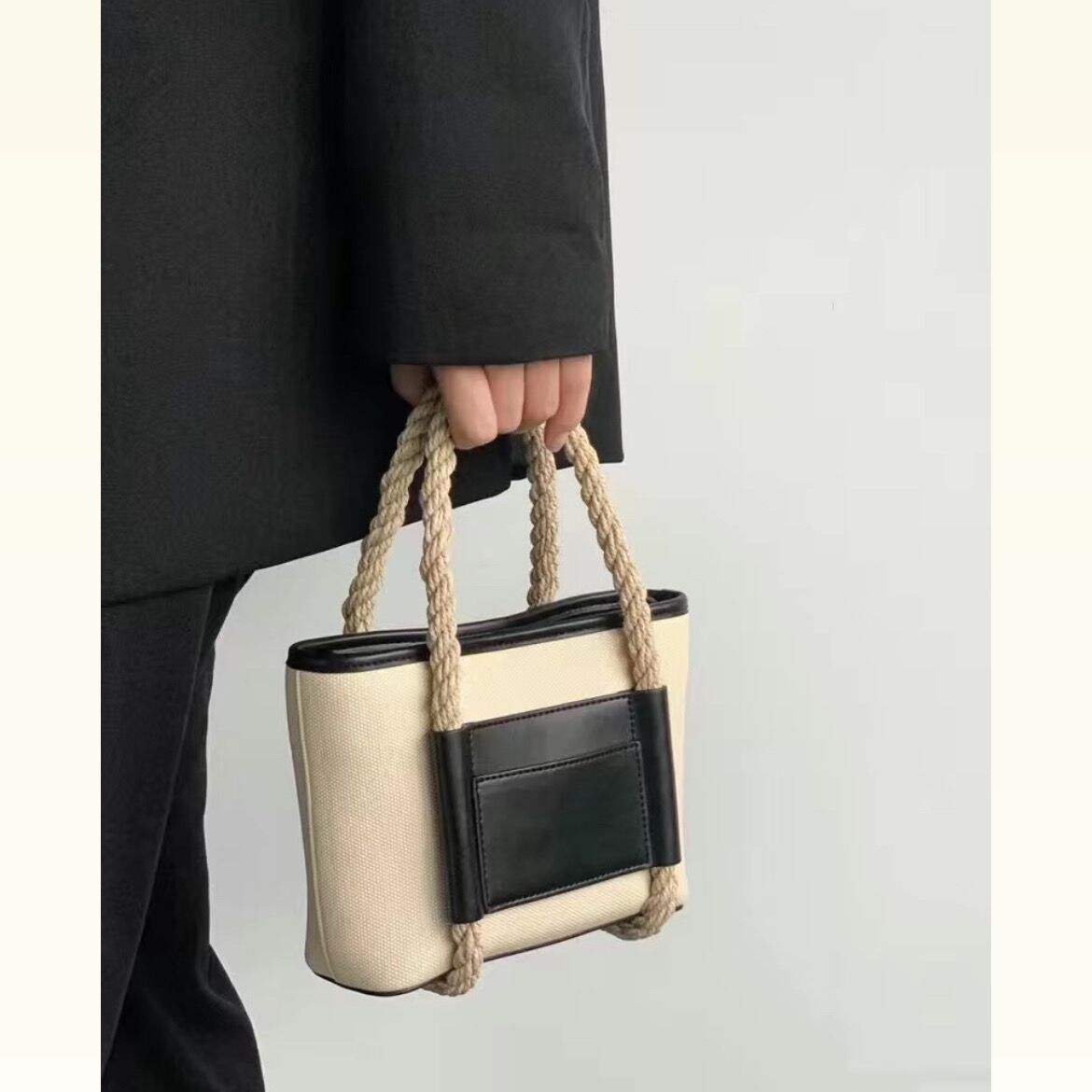 ในฤดูร้อนปี2022 Mini Tote กระเป๋าใหม่แบบพกพาตะกร้าขนาดเล็กเชือกป่าน ...