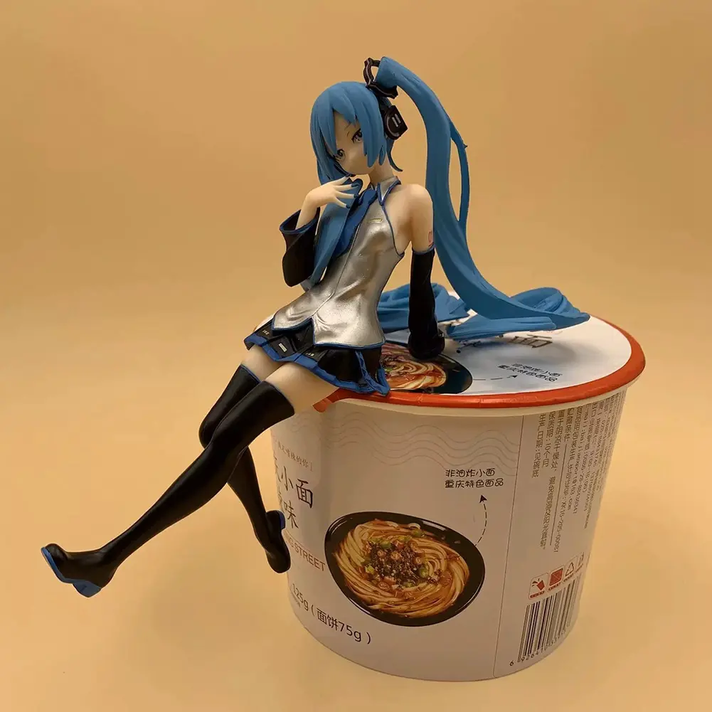 Hatsune Miku Noodle Cup Stopper Miku รูปปั้น PVC ตุ๊กตาขยับแขนขาได้ ...