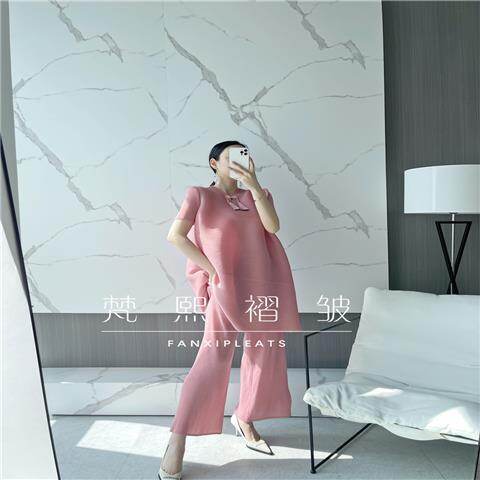Princess Miyake ชุดพับมิยาเกะ2023ฤดูร้อนใหม่ผู้หญิงย้อนยุคหัวเข็มขัด ...