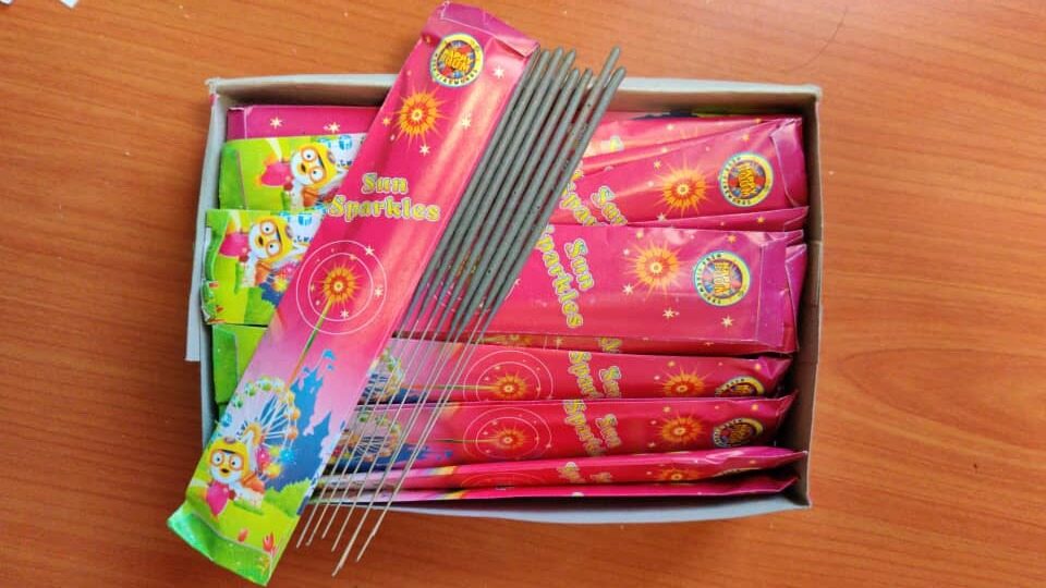 Bunga Api In English / Bunga Api Wikipedia Bahasa Melayu Ensiklopedia ...