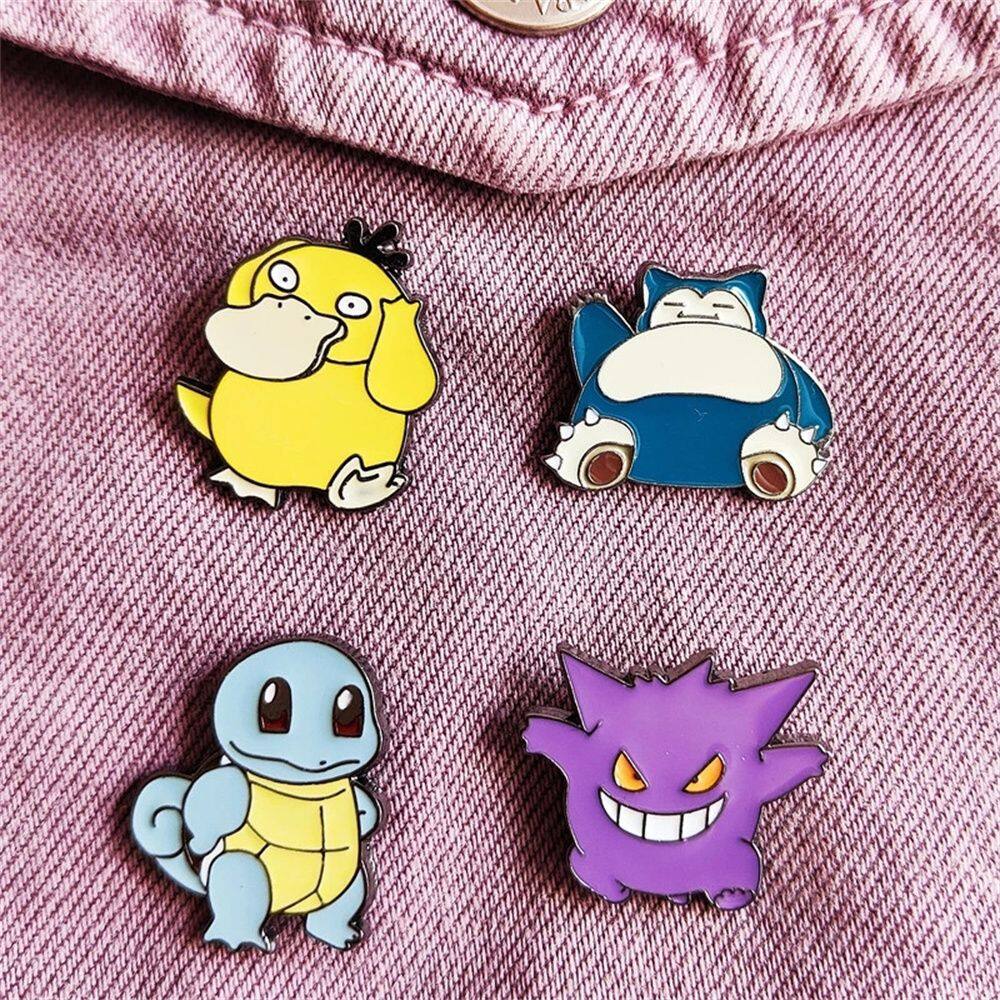 GIFTSTORES กระเป๋านักเรียนตกแต่ง Psyduck อะนิเมะ Pikachu Genger Lapel ...