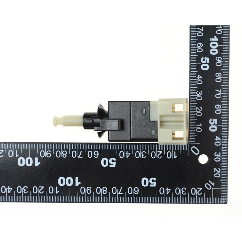 2022คุณภาพสูงใหม่0015456409 A0015456409สวิตช์ไฟเบรคสำหรับ Mercedes Benz ...