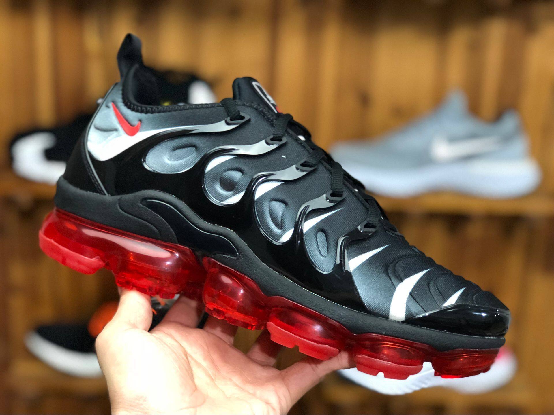 NIKE Air VaporMax Plus VM men's running shoes Fitness shoes shoes for ...
