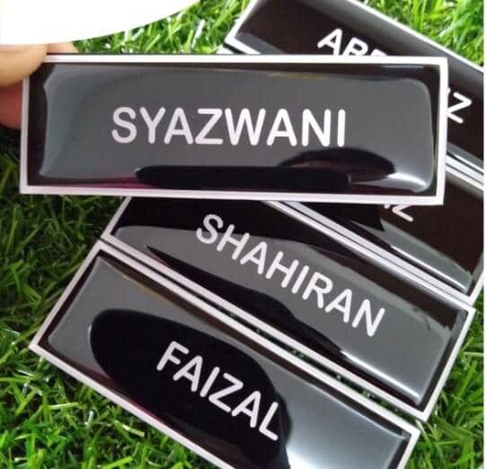 NAME TAG EPOXY ACRYLIC HITAM PUTIH | Lazada