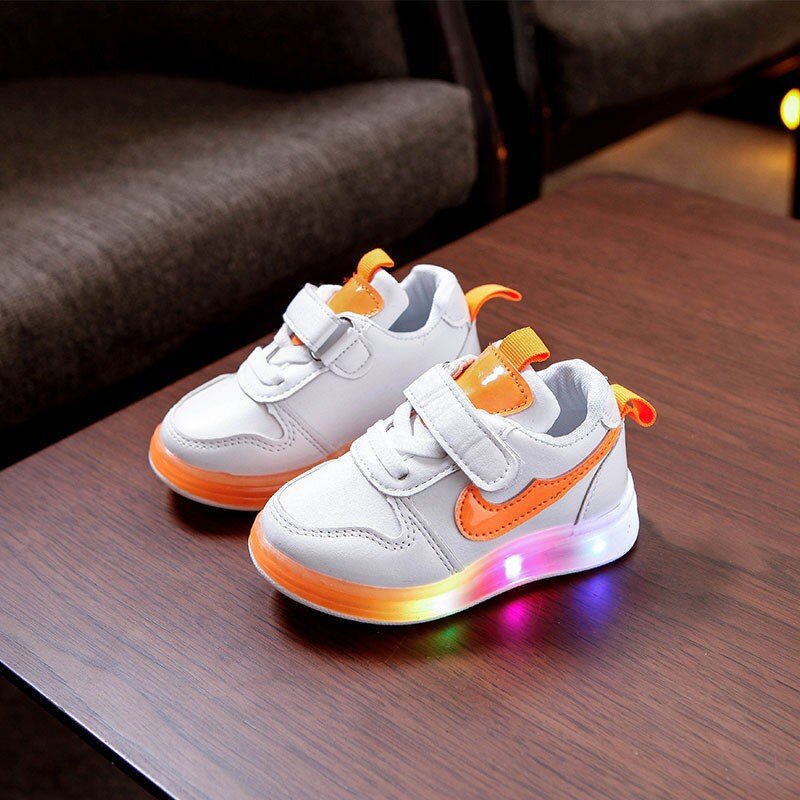 Children Sneakers Classic Fashion Led Boys Sneaker Baby LED Shoes White ...
