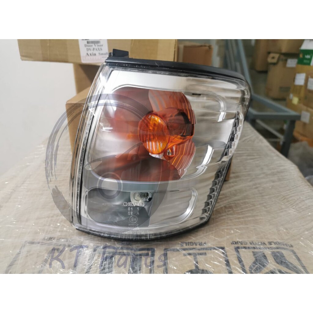 TOYOTA HILUX KDN165 / LN166 / SR TURBO 2003 YEAR PARKING CORNER LIGHT ...