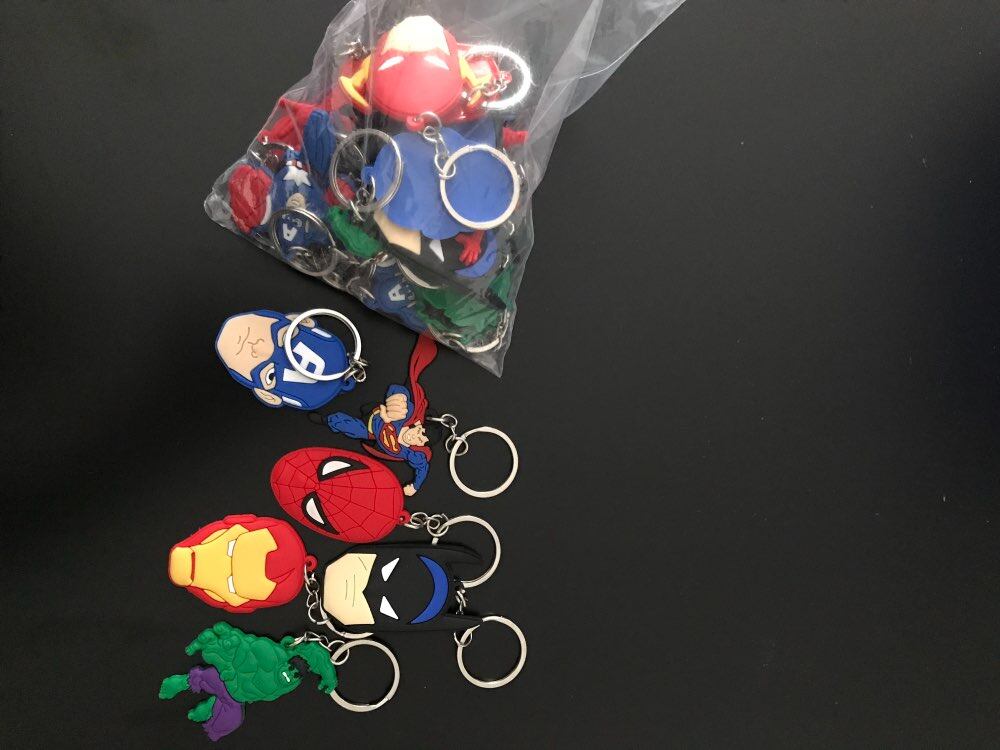 20pcs Justice League Keychain PVC Key Ring Kids Gift Key Chain Batman ...