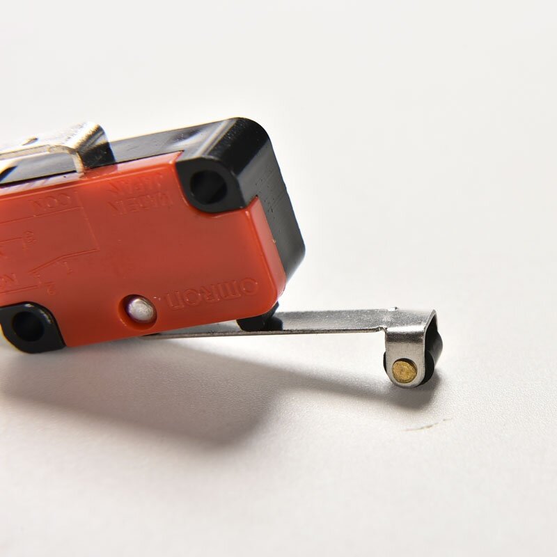 CHUA 1PCS Micro Switch Spdt Hinge Roller Lever 15A V-156-1C25 - CHUANSHANG - ThaiPick