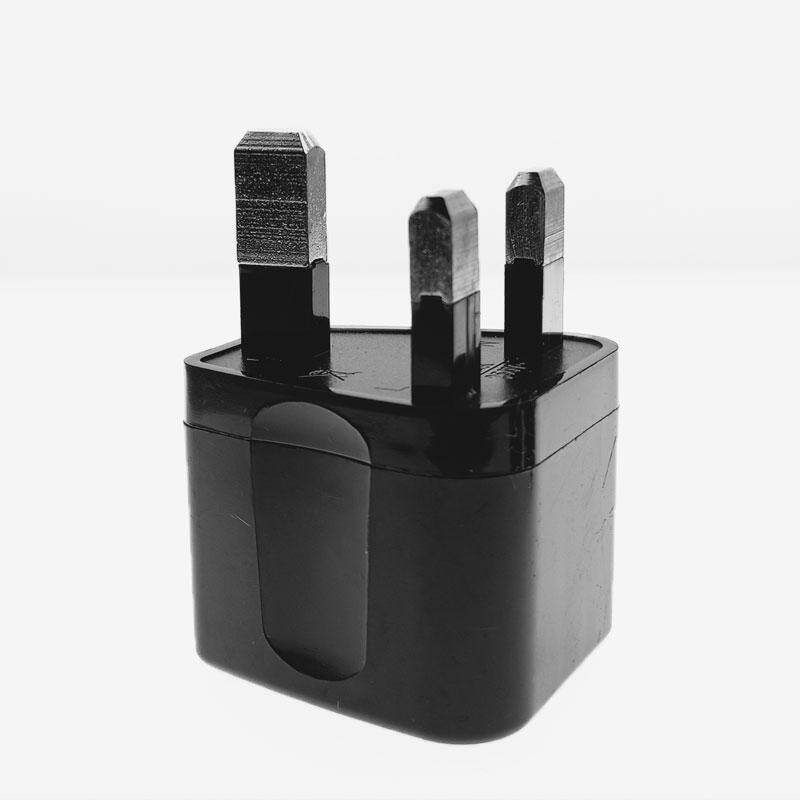 2Pcs Universal Socket To Uk/singapore 3 Pin Plug Travel Converter ...