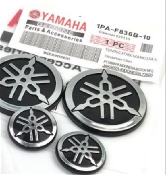 Sticker Logo Yamaha Emblem Y15ZR Y15 Y16 LC135 NVX FZ150 SRL115 FI ...