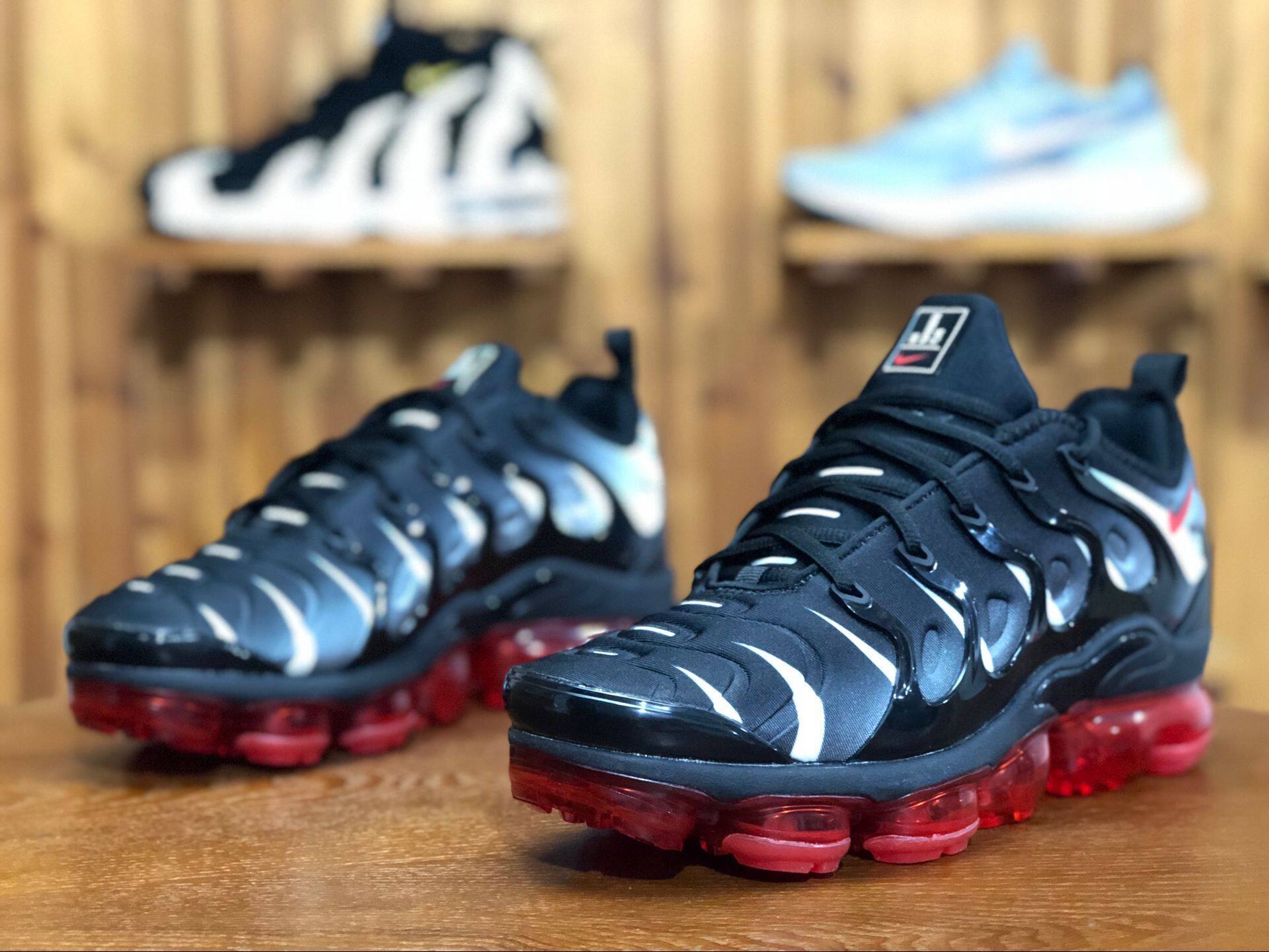 NIKE Air VaporMax Plus VM men's running shoes Fitness shoes shoes for ...