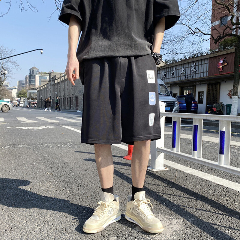 MJ กางเกงขาสั้นผู้ชายเรียบง่ายพิมพ์ตรงหลวมห้าจุดกางเกงขนาดใหญ่กางเกงวอร ...