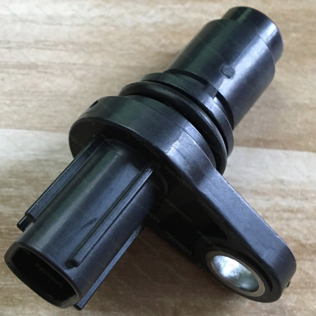 Original คุณภาพสูงจ่าหนึ่งตัวเซ็นเซอร์ตำแหน่งเพลาข้อเหวี่ยงของ TOYOTA ...