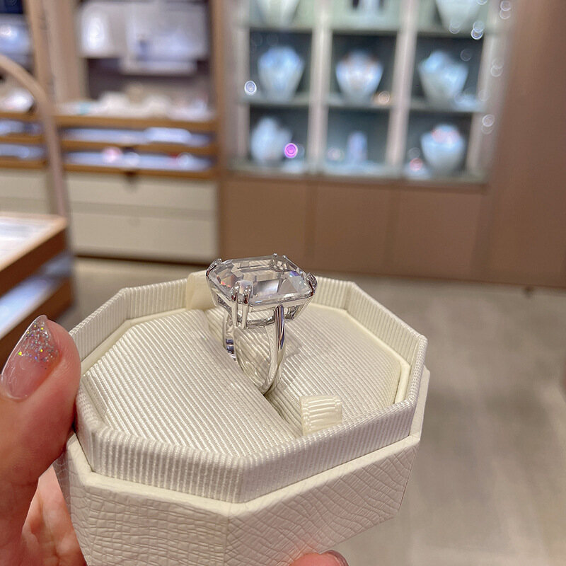 Swarovski Mesmera ค็อกเทลแปดเหลี่ยมตัดคริสตัลแหวนผู้หญิงแหวนสีขาว ...