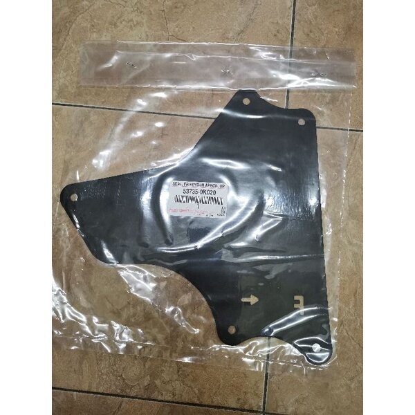 *ORIGINAL TOYOTA KUN25, KUN26 HILUX FRONT FENDER WHEEL HOUSE SEAL TGN51 ...