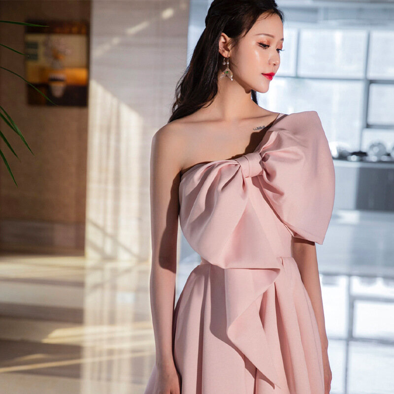 Celebrity 2021 New Winter Evening Dress Wedding Toast Dress Engagement ...