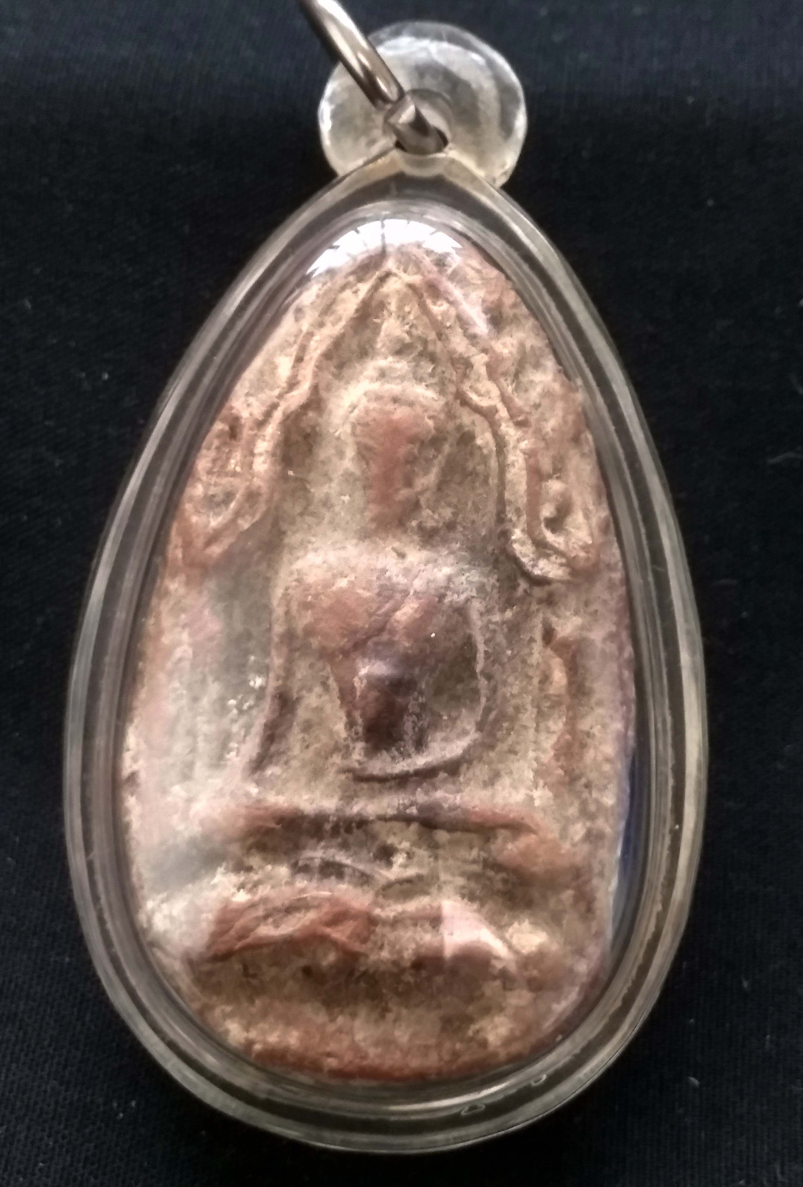 Thai Amulets 泰国佛牌 Khun Paen Kru, Pim Bai Mayom (Gooseberry Leaf) Wat ...