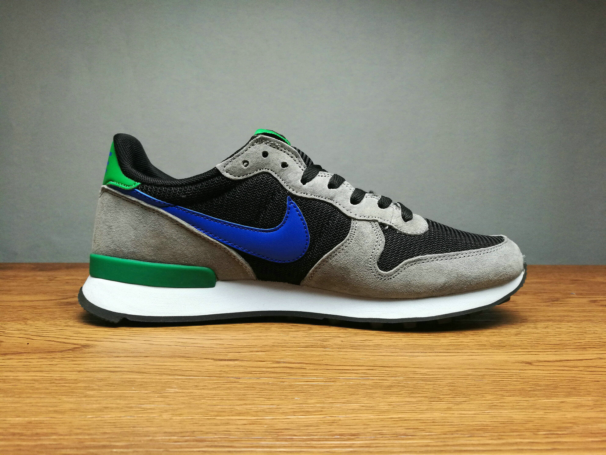 Original Nike Daybresk SP Running Shoes Men And Women Sports Shoes ...