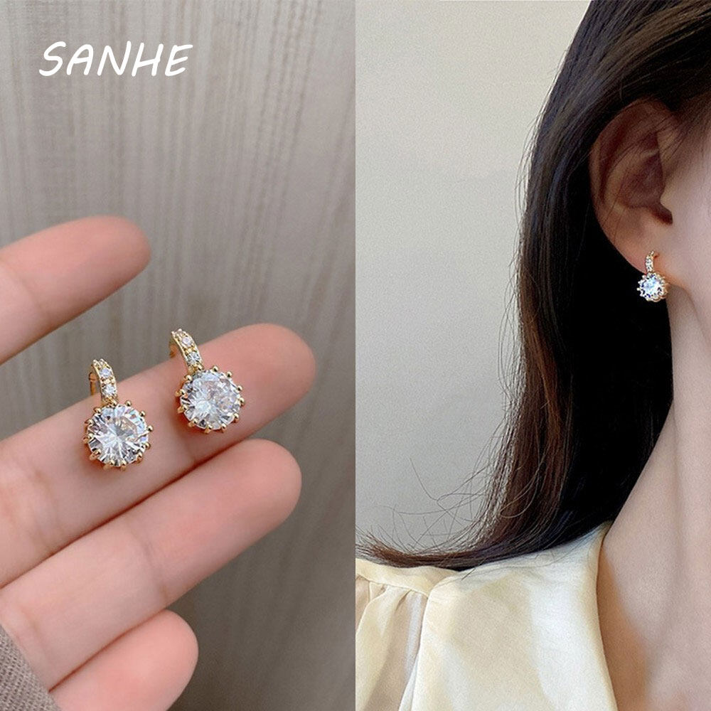 Sanhe เกาหลีออกแบบ Niche Zircon ต่างหูสำหรับผู้หญิง High-End บุคลิกภาพ Super Flash ต่างหู ...
