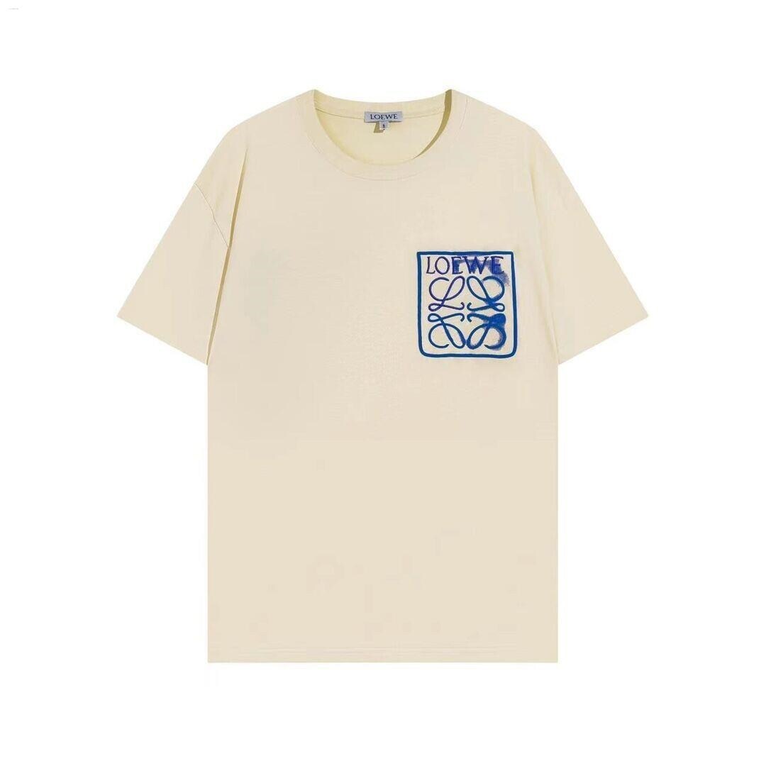 LOEWE Luo Ywei เสื้อยืดแขนแขนสั้นคอกลม,Logo Huruf ปักลายกระเป๋าไมโครบท ...
