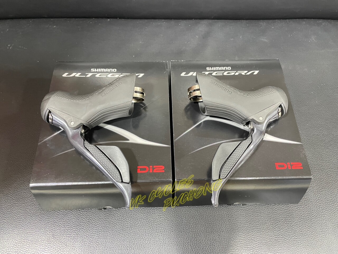 SHIMANO ULTEGRA DI2 R8070 Hydraulic Disc Brake DUAL CONTROL LEVER 2x11-speed ULTEGRA R8070 ...