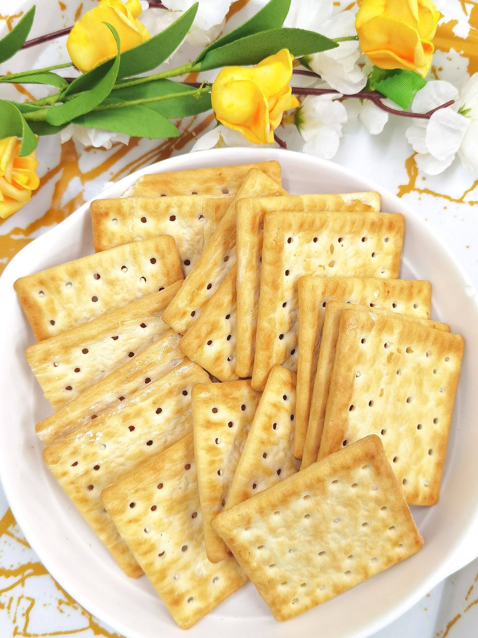 BIS'EVER CLASSIC Biscuit Sandwich Berkrim Cream Sugar Crackers ...