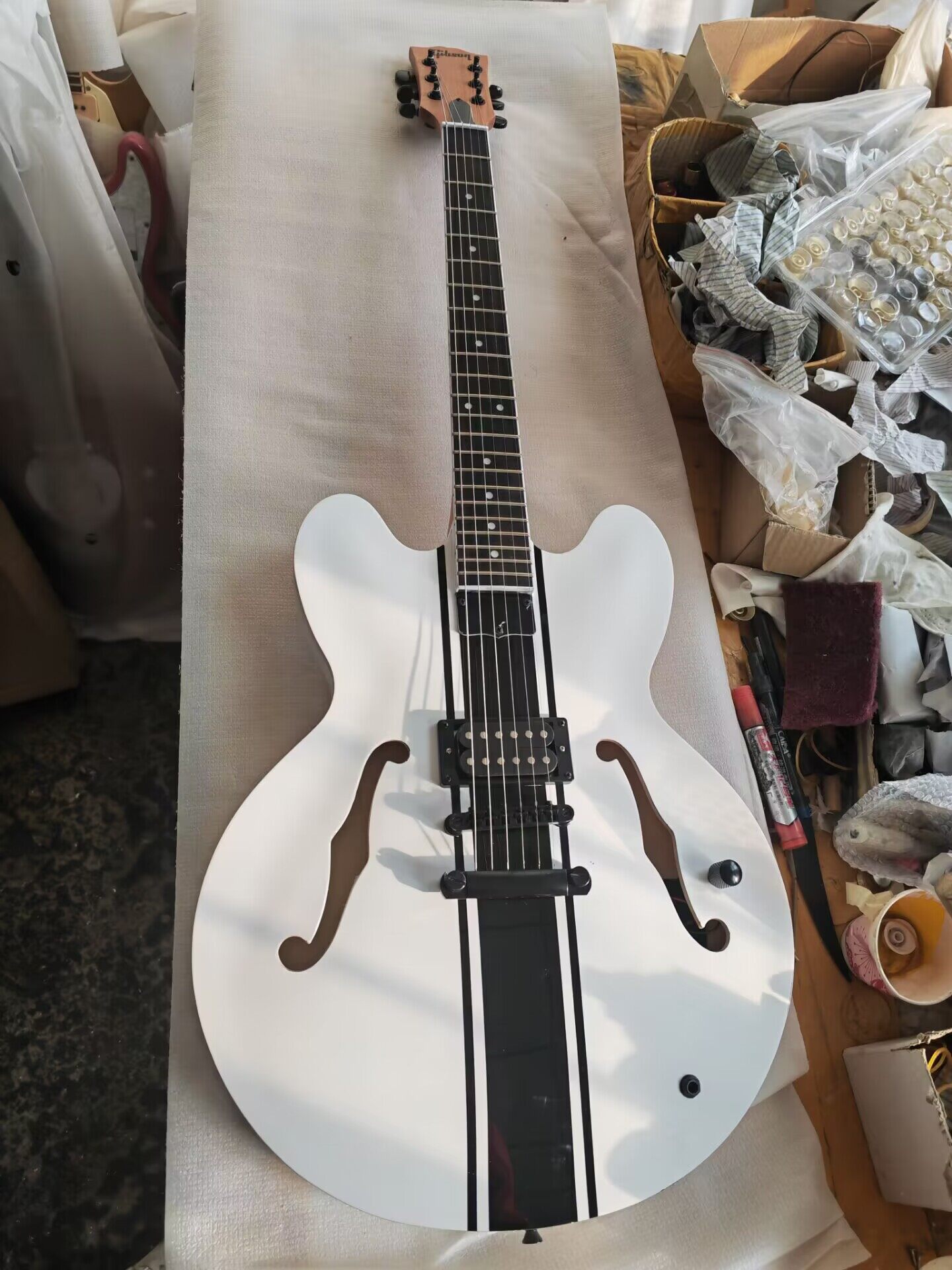 Gibson ES 333 Semi-hollow Body Multiple Colours Body 22 Frets Electric ...