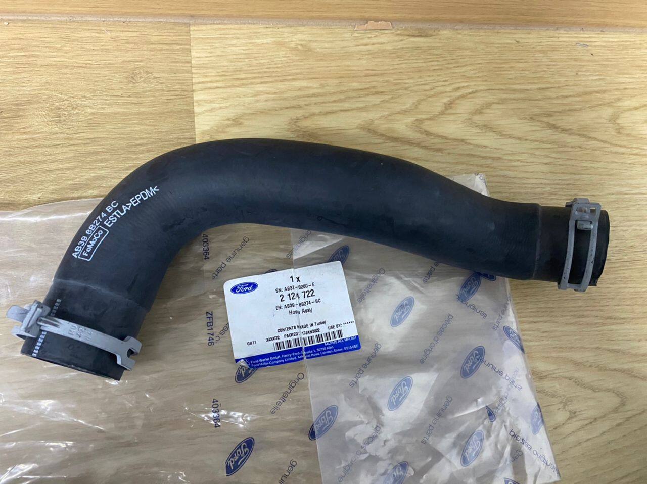 RADIATOR HOSE UPPER / TOP GENUINE PART (ORIGINAL) [AB39-8B-274BC] FORD RANGER T6 , T7 & T8 3.2CC ...