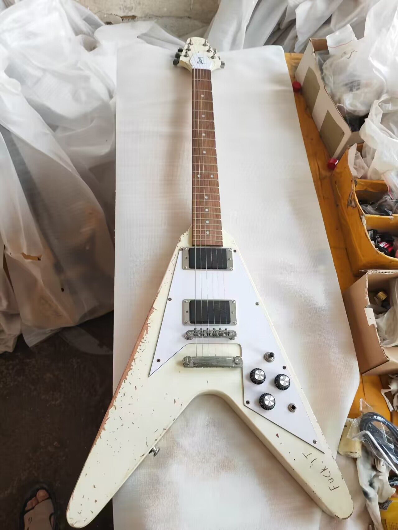 Hand-made Gibson Flying V Custom Heavy Relic White Electric Guitar TOM ...
