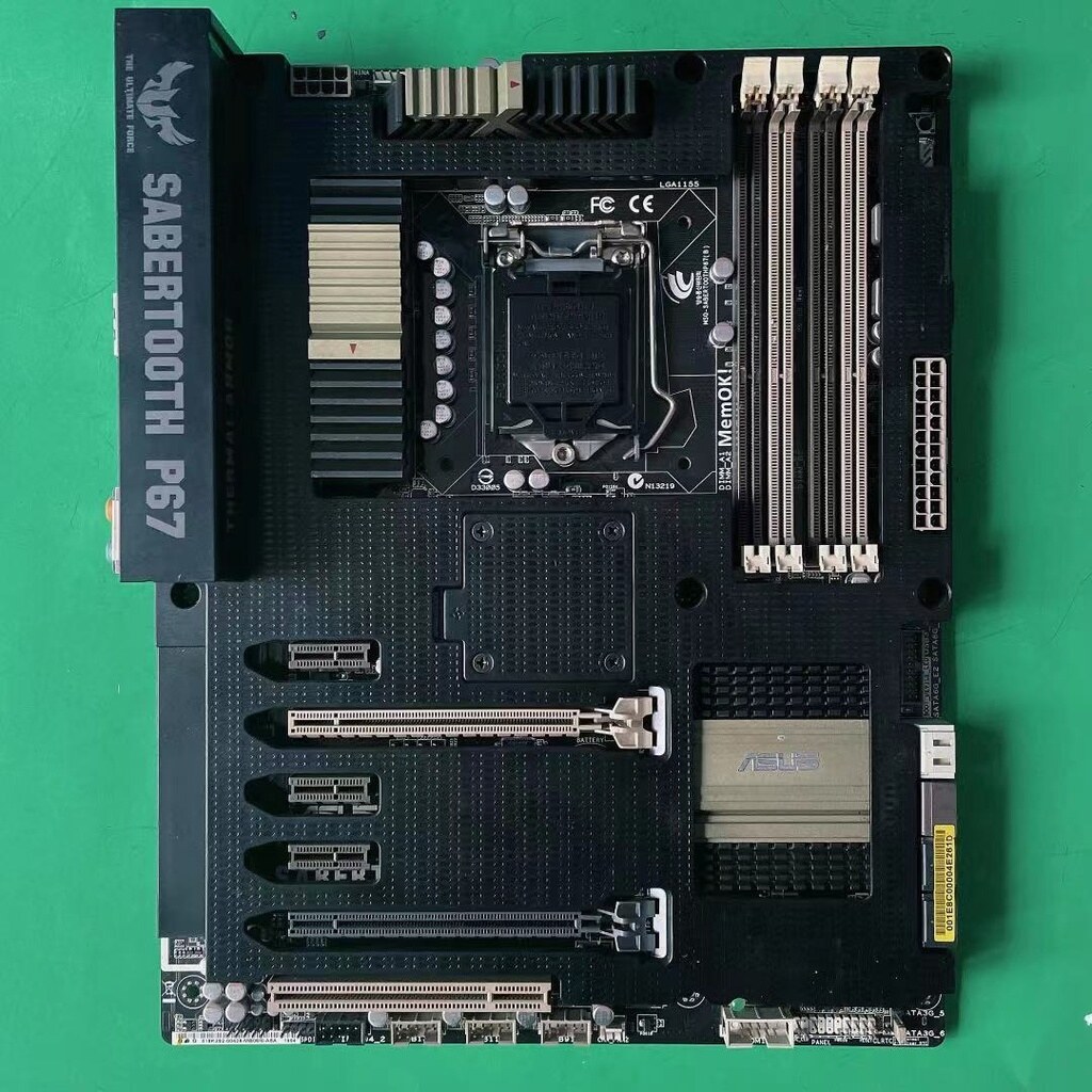 Asus SaberTooth P67 Z77 Desktop Motherboard P67 Socket LGA 1155 i3 i5 i7 DDR3 32G ATX UEFI BIOS ...